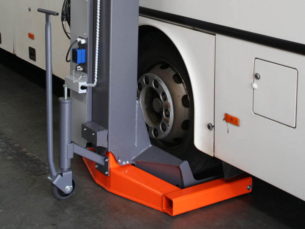 EHB1005 Wireless Column Hoist – Hartex Engineering