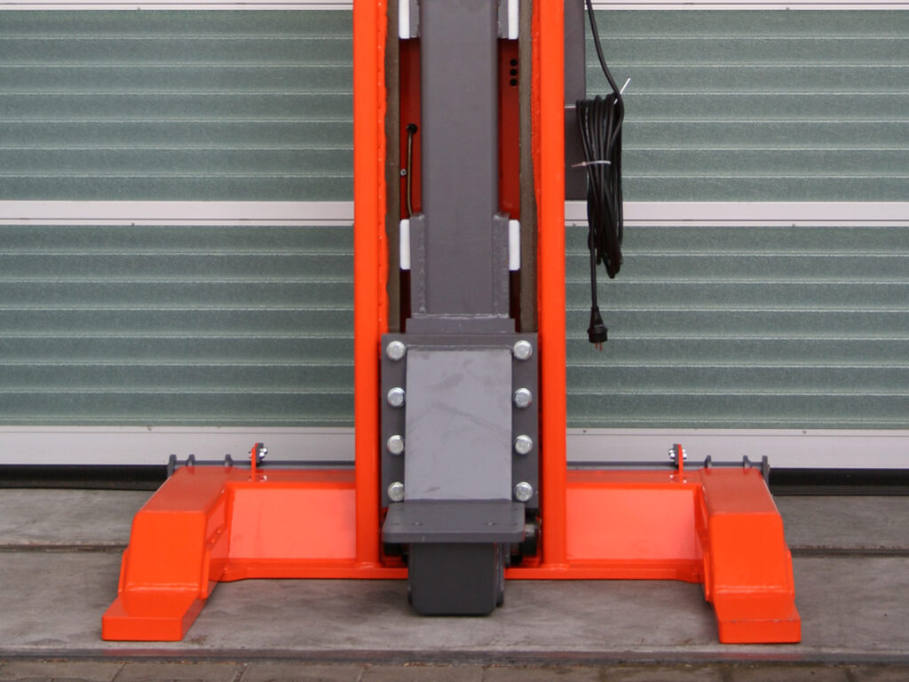 EHB912FDC Column Hoist – Hartex Engineering