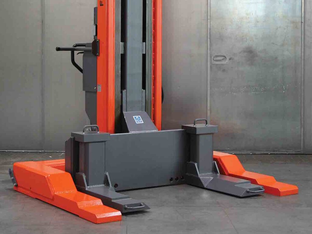EHB715 column hoist – Hartex Engineering